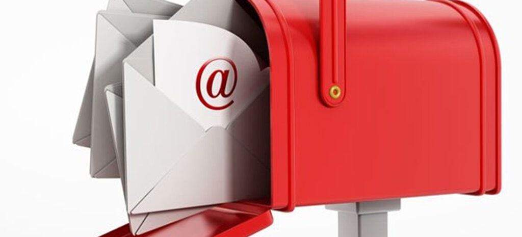 Exchange Online vs Exchange On-Premises: distinguished features